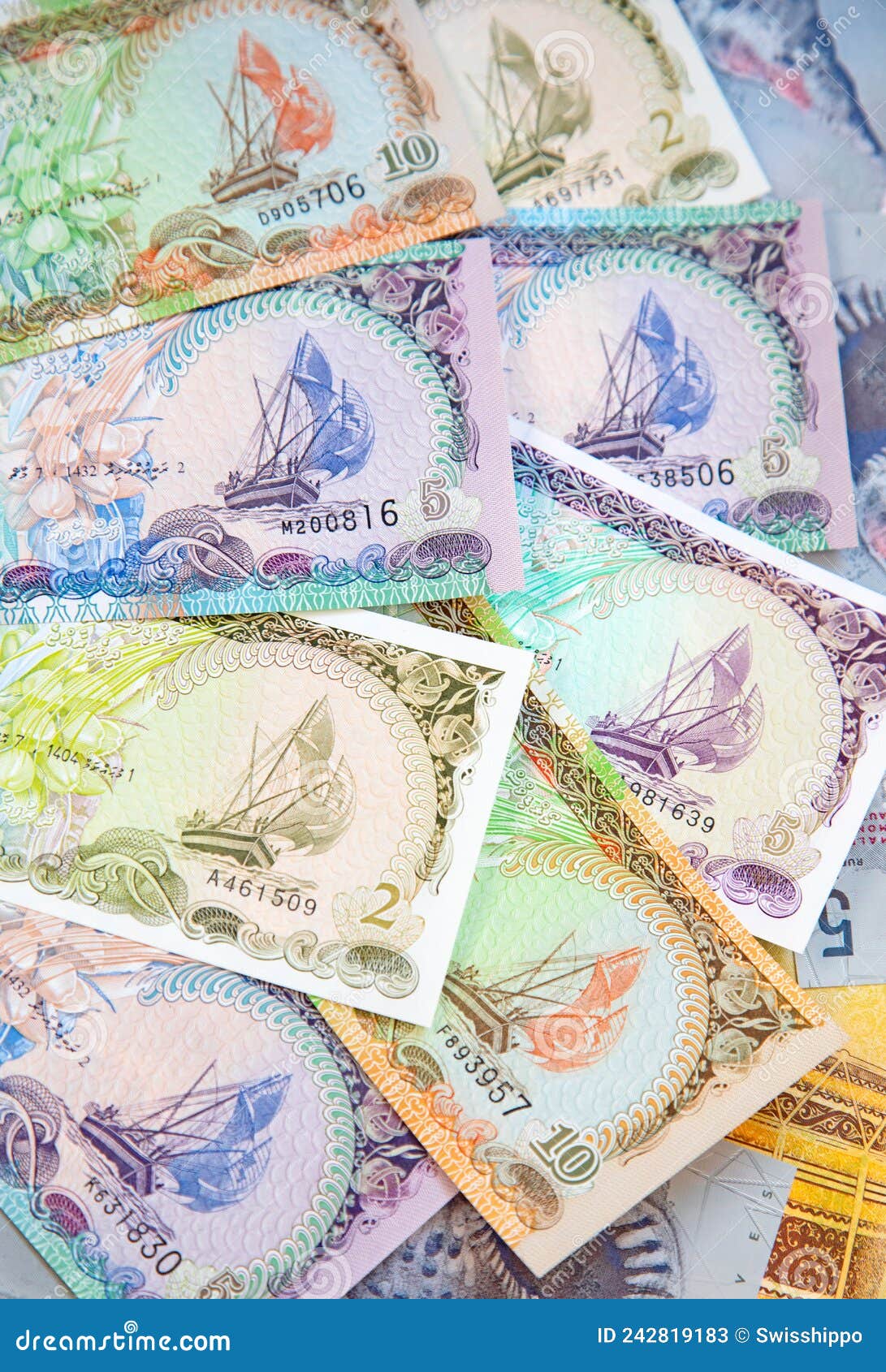 Maldivian banknotes stock image. Image of profit, growth - 242819183