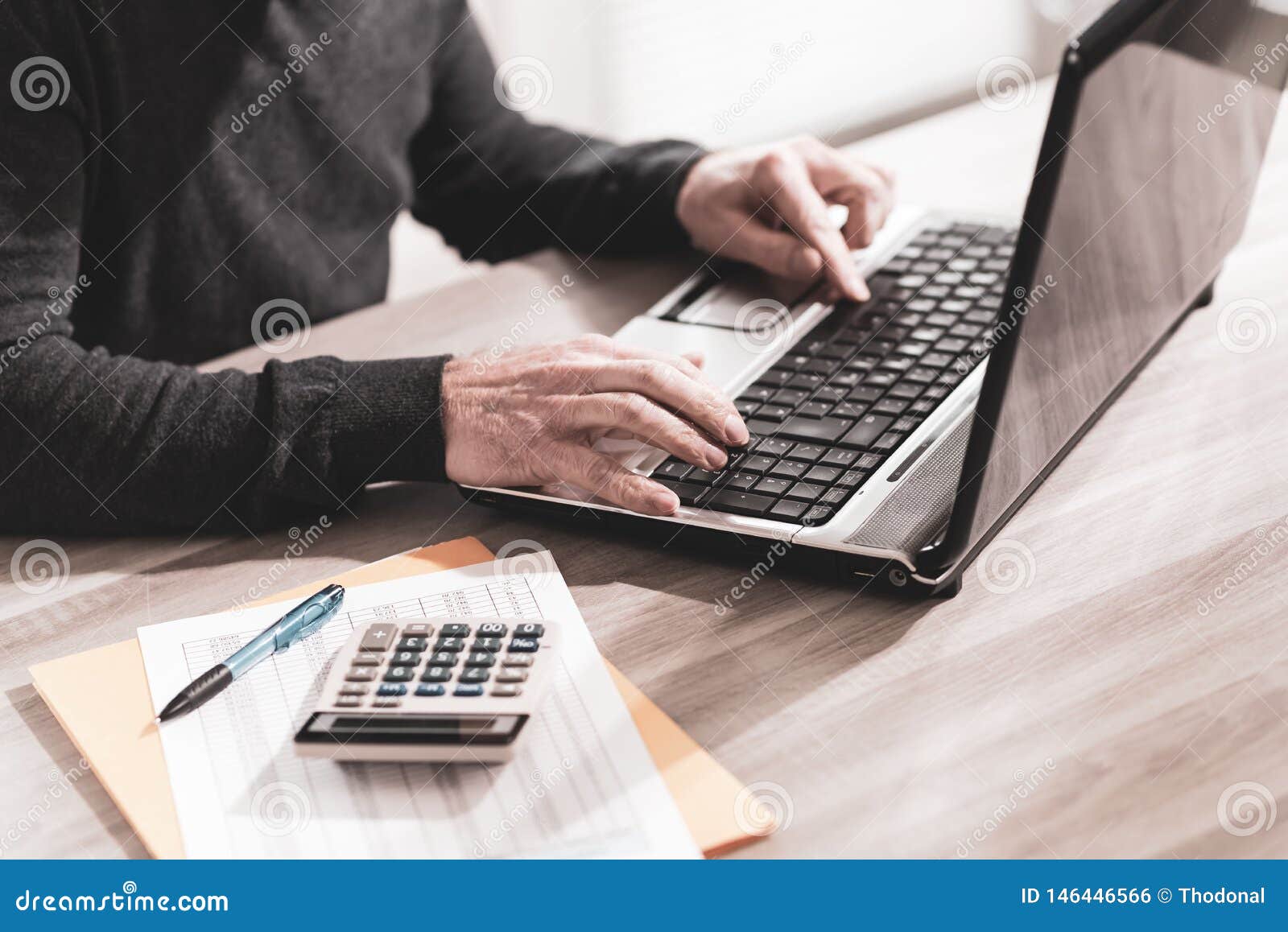 Accountant Working on Laptop Stock Photo - Image of statistics, finance ...