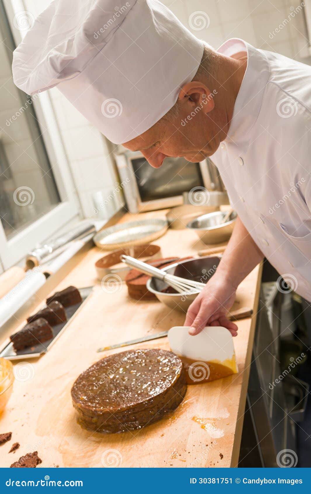 1,364 Chef Layer Cake Stock Photos - Free & Royalty-Free Stock Photos ...