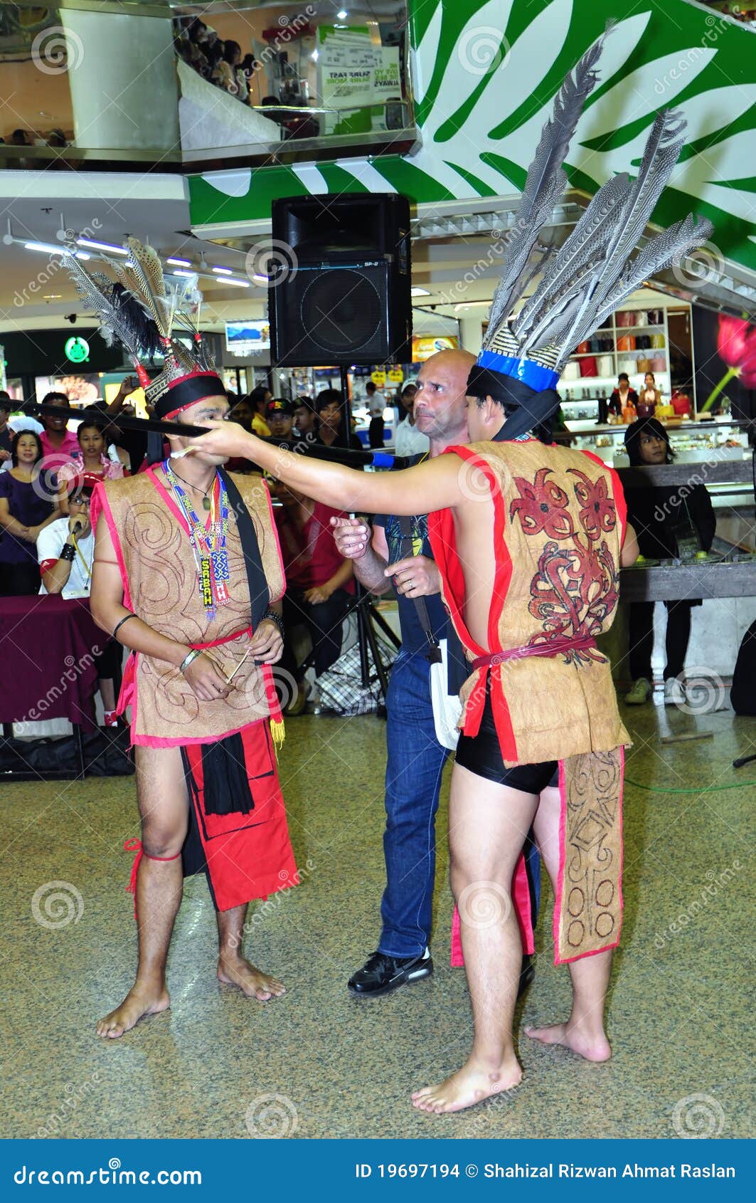 Male Dancers in Murut Warrior Costume Editorial Stock Image - Image of ...