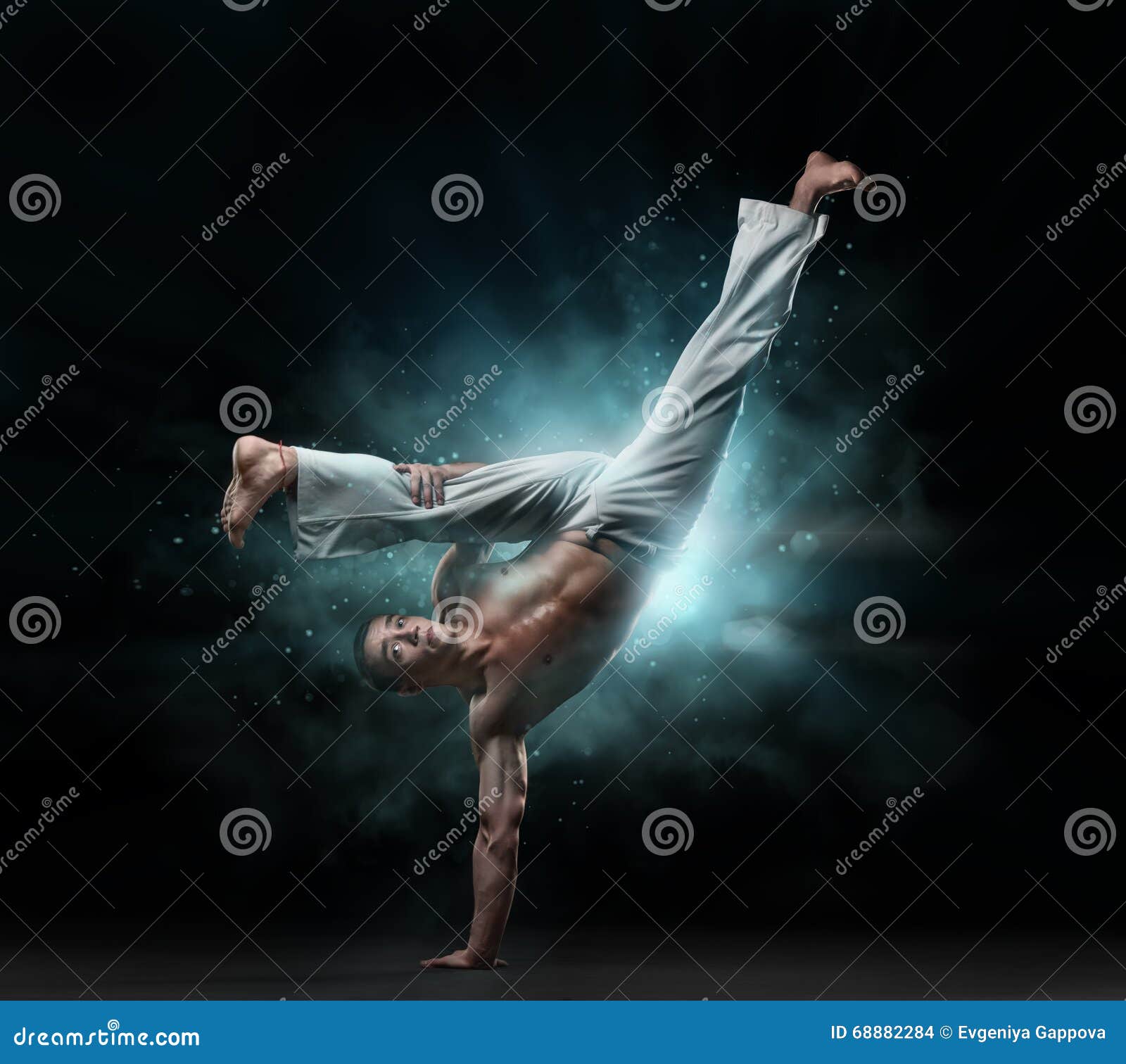 Male Fighter Trains Capoeira Stock Photo - Image of athlete, dance ...