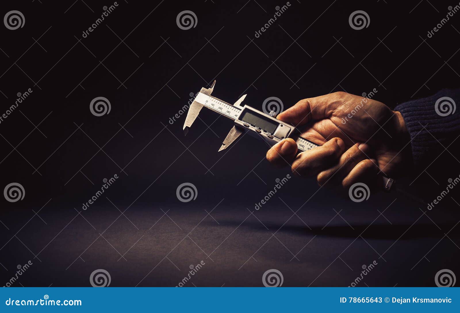 Male Hand Holding a Vernier Caliper Stock Image - Image of inches, jaws ...