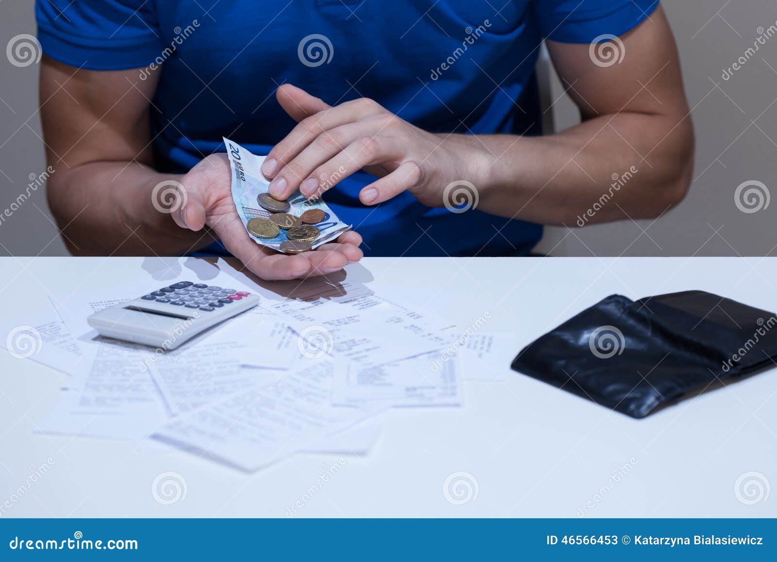 Male hands counting money stock image. Image of calculating - 46566453