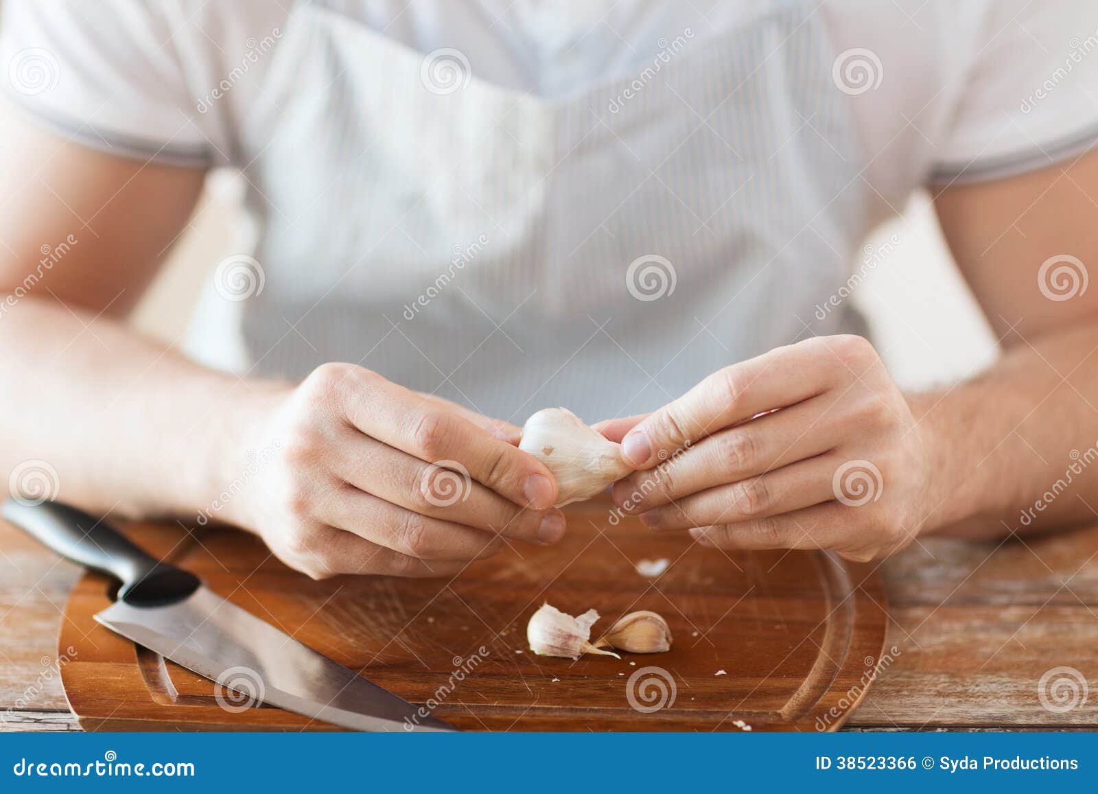 8,020 Garlic Hands Stock Photos - Free & Royalty-Free Stock Photos from ...