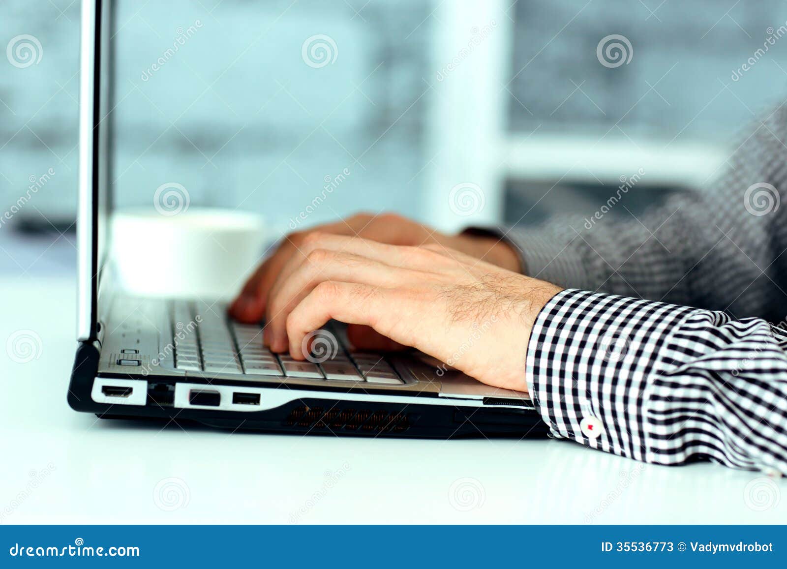 Male Hands Typing on Laptop Keyboard Stock Image - Image of keyboard ...
