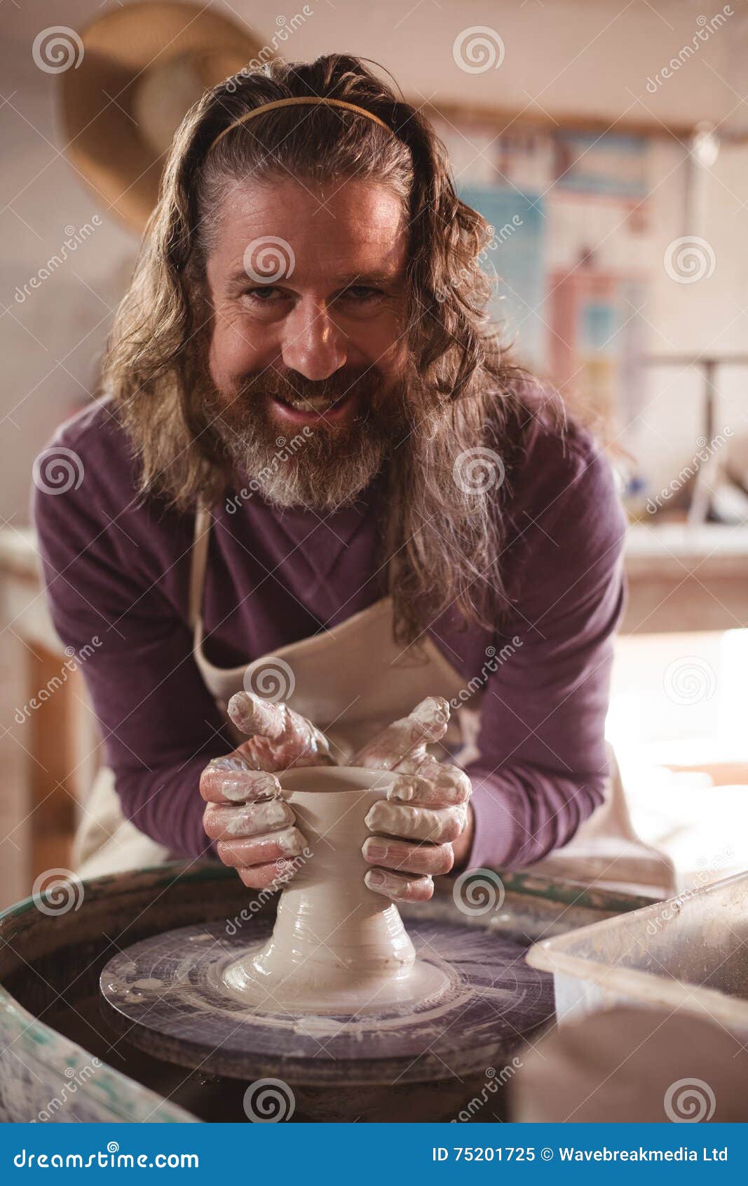 Male potter making pot stock image. Image of manual, indoors - 75201725