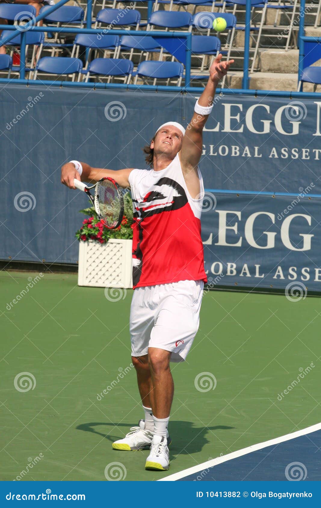 Male Professional Tennis Player Forehand Editorial Photography - Image ...