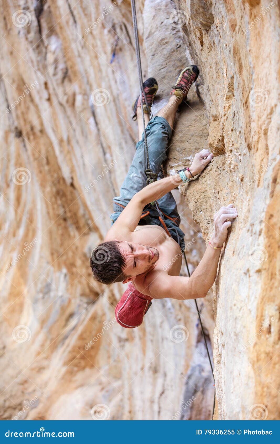 Male rock climber on cliff stock image. Image of mountain - 79336255