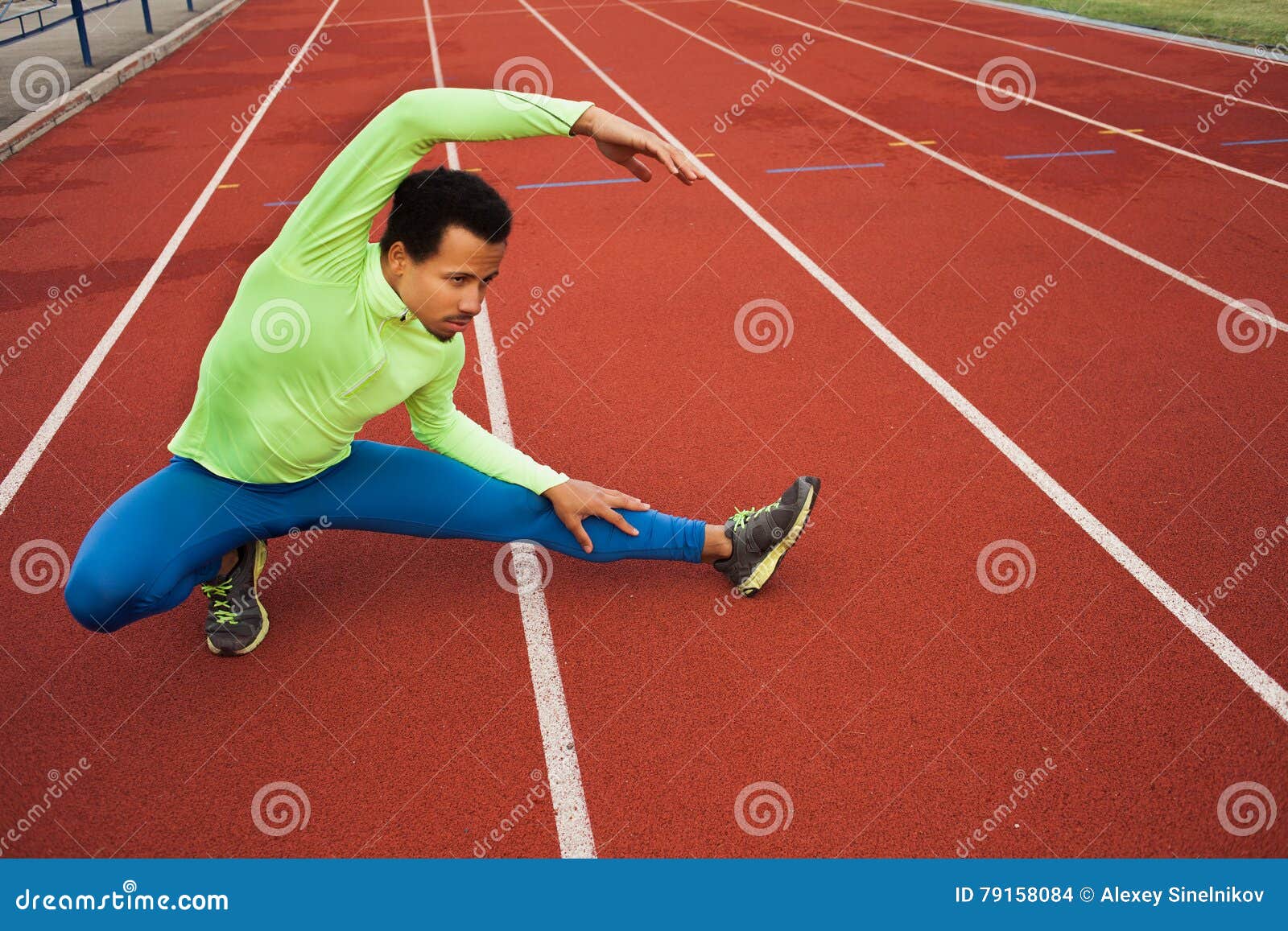 Male Runner Stretching before Workout Stock Photo - Image of shoes ...