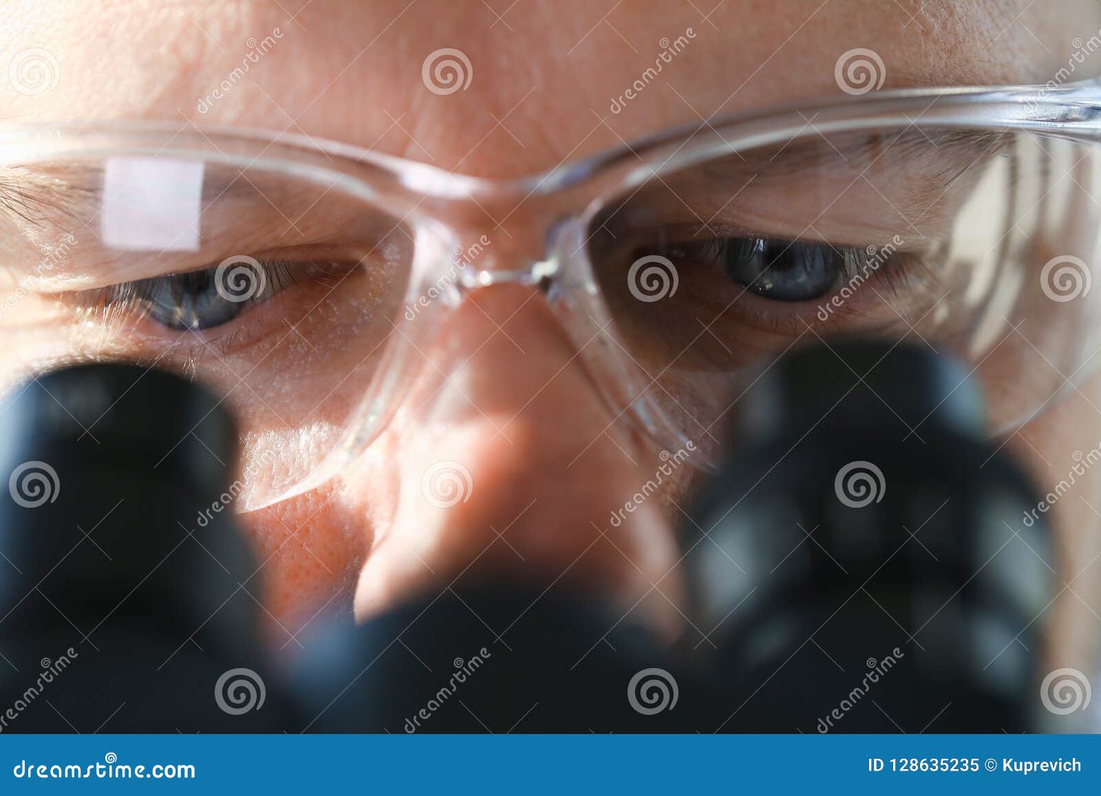 Male Scientist Looking through Binocular Stock Image - Image of biology ...