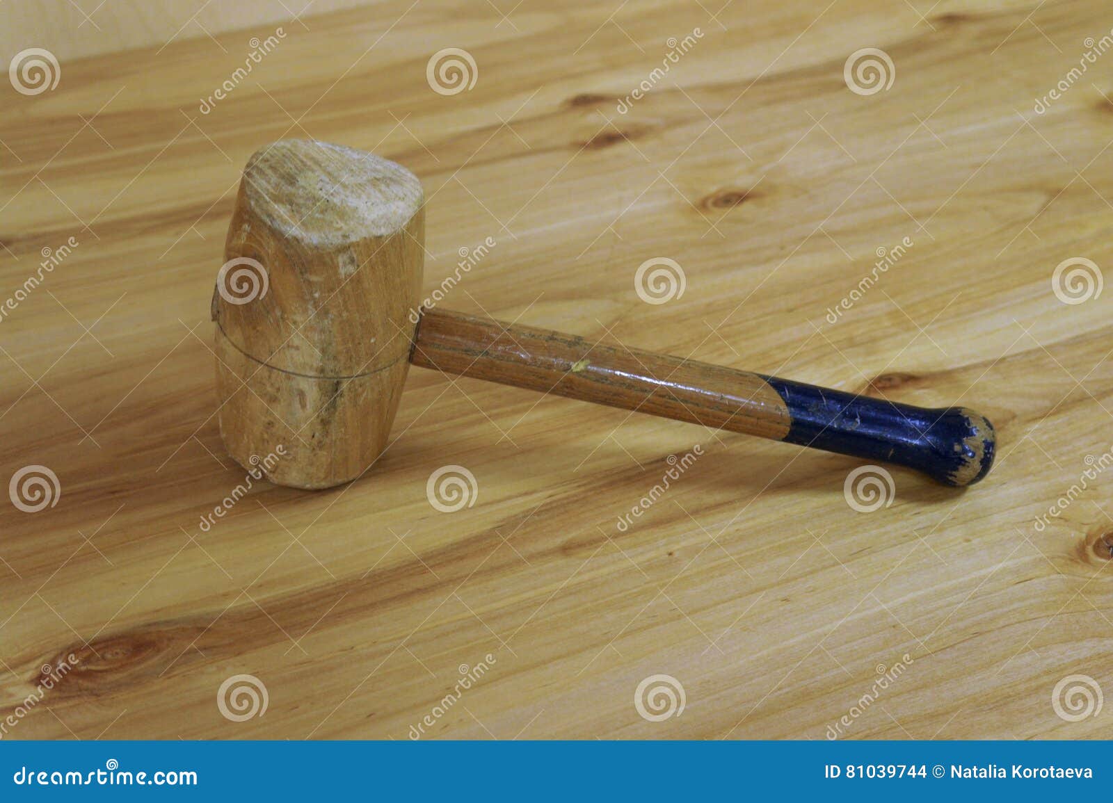 Malho, Martelo De Garra De Madeira Foto de Stock - Imagem de garra ...