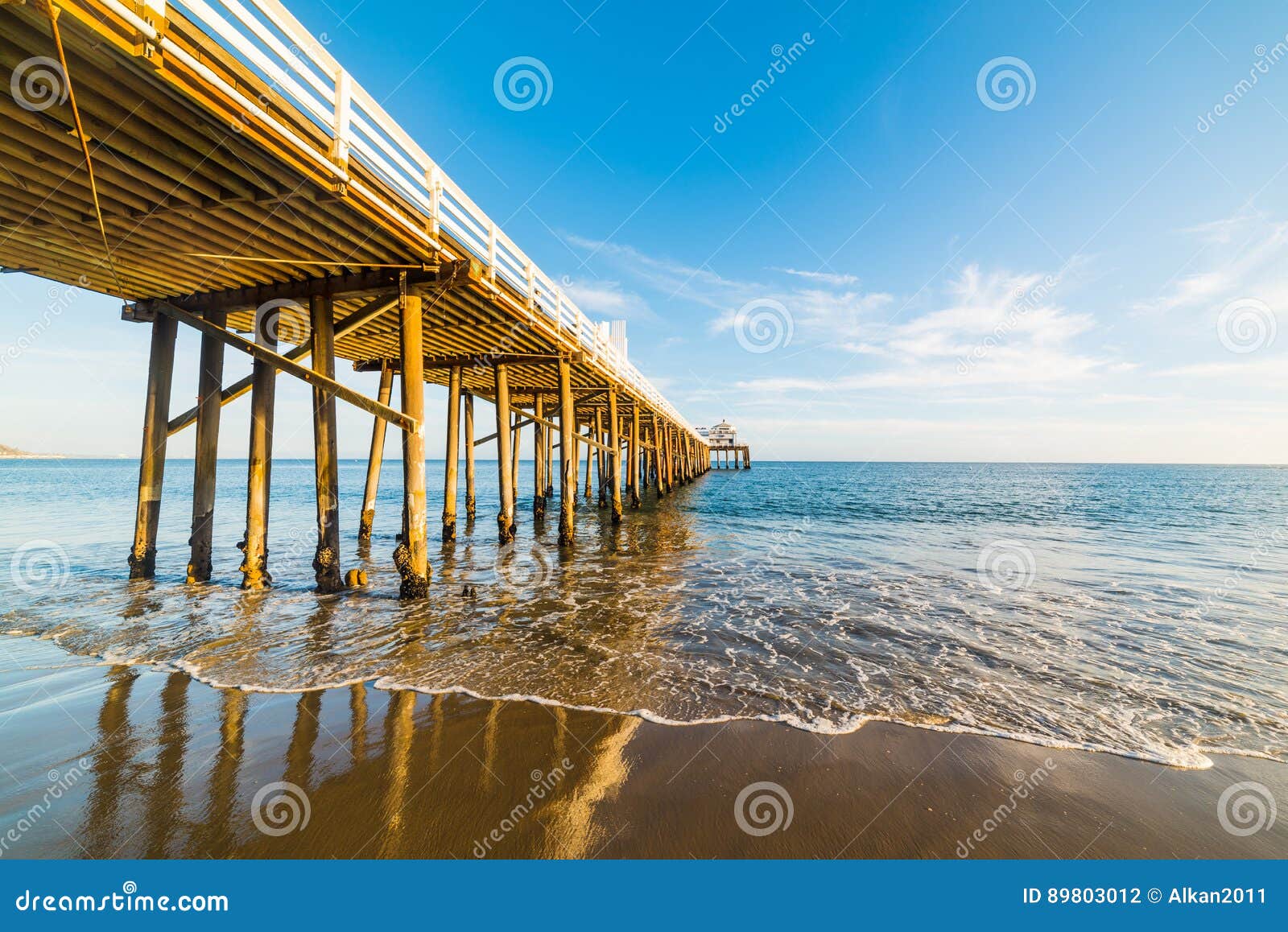 Malibu pier at sunset stock photo. Image of pier, ocean - 89803012