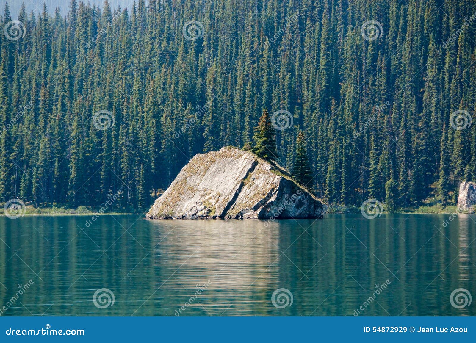 Maligne Lake in Jasper National Park Stock Image - Image of maligne ...