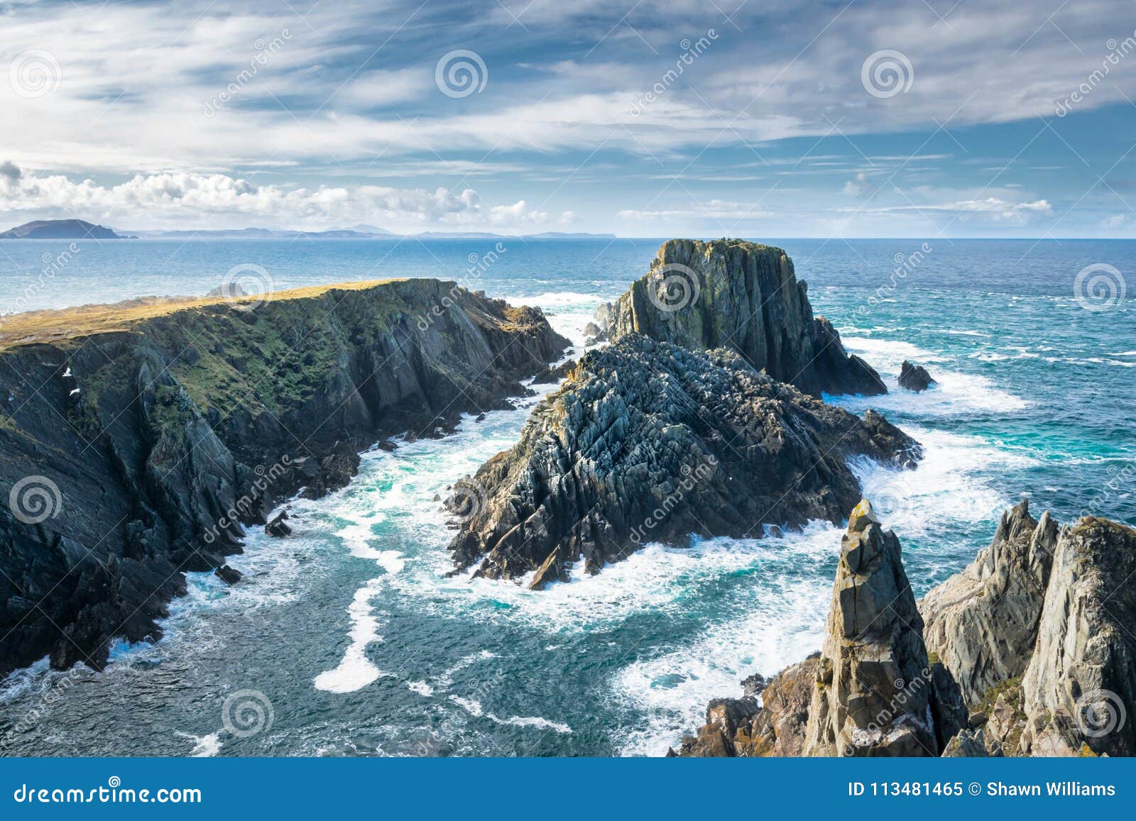 Malin Head Sea Cliffs stock image. Image of rural, point - 113481465