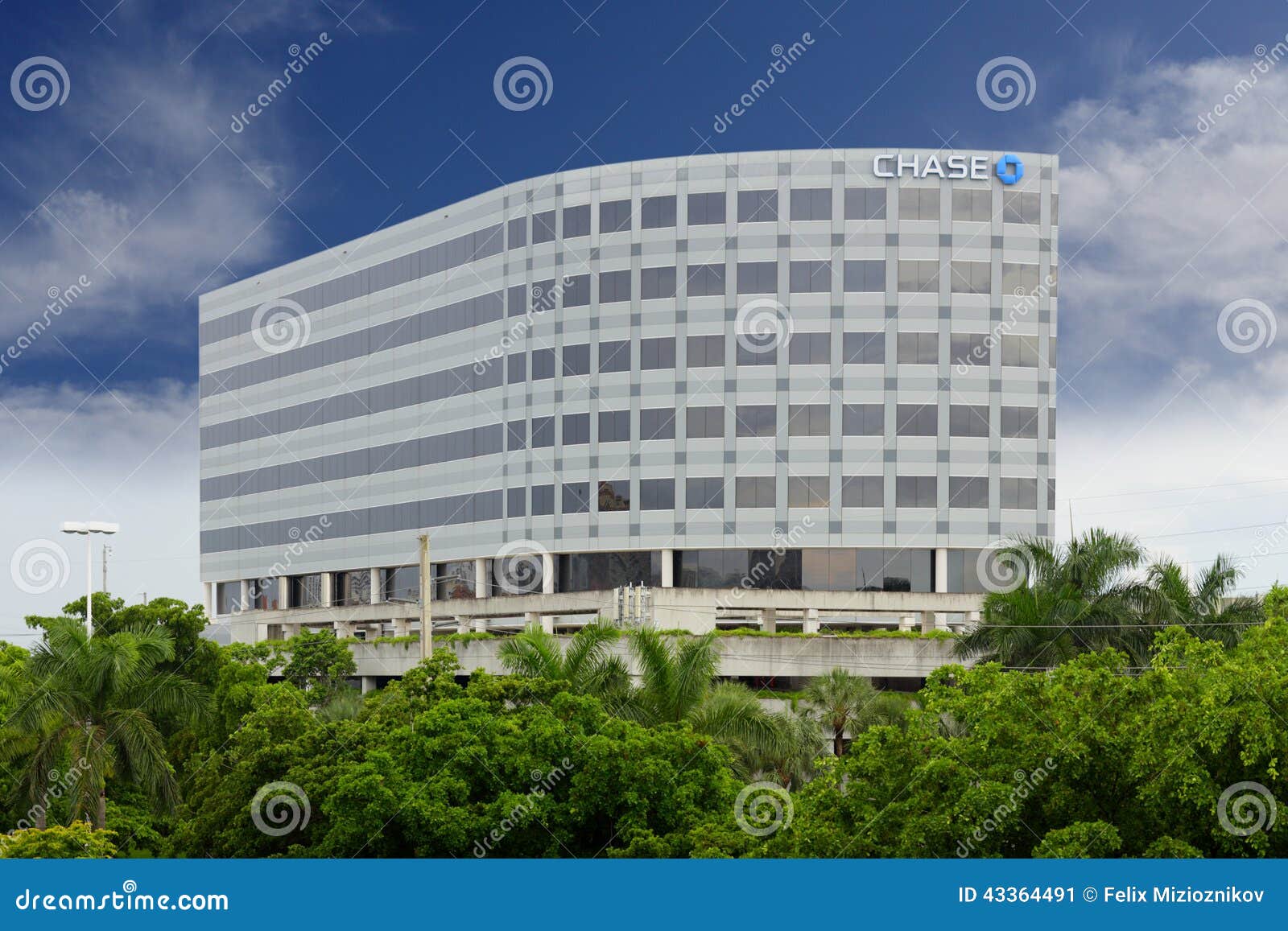 Mall Miami Chase Banks Aventura Redaktionelles Foto - Bild von himmel ...