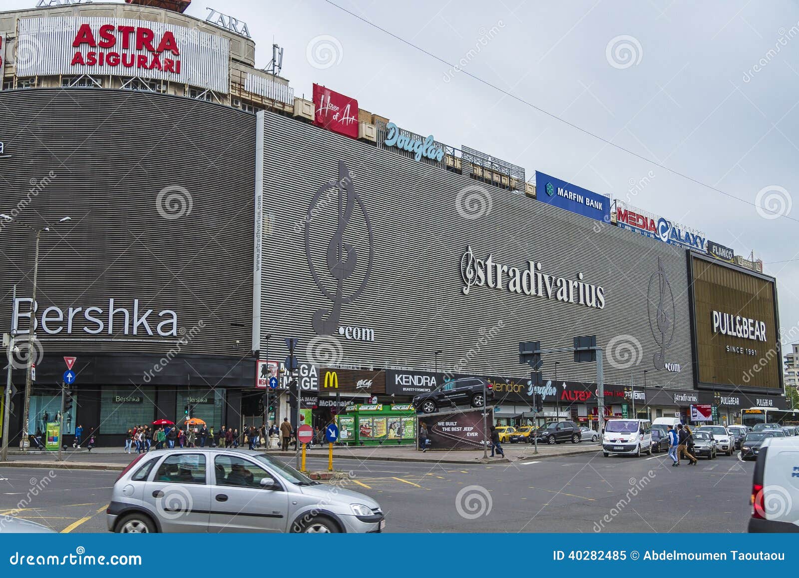 Mall editorial image. Image of inside, outdoor, glass - 40282485