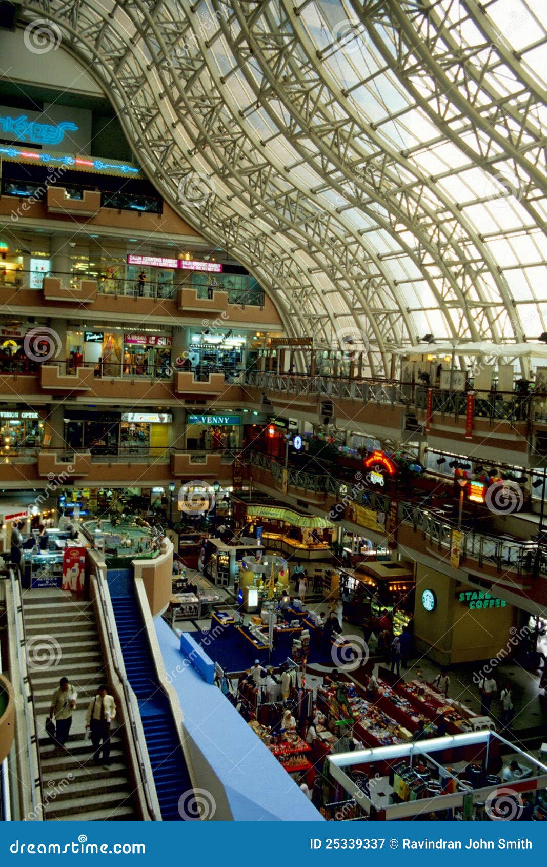 Mall Shopping Centre editorial photography. Image of city - 25339337