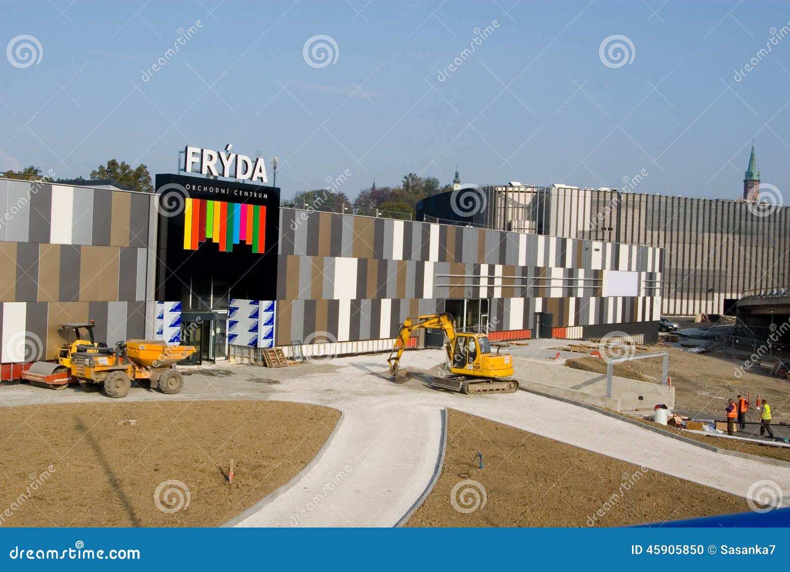 Mall under construction editorial image. Image of architectural - 45905850