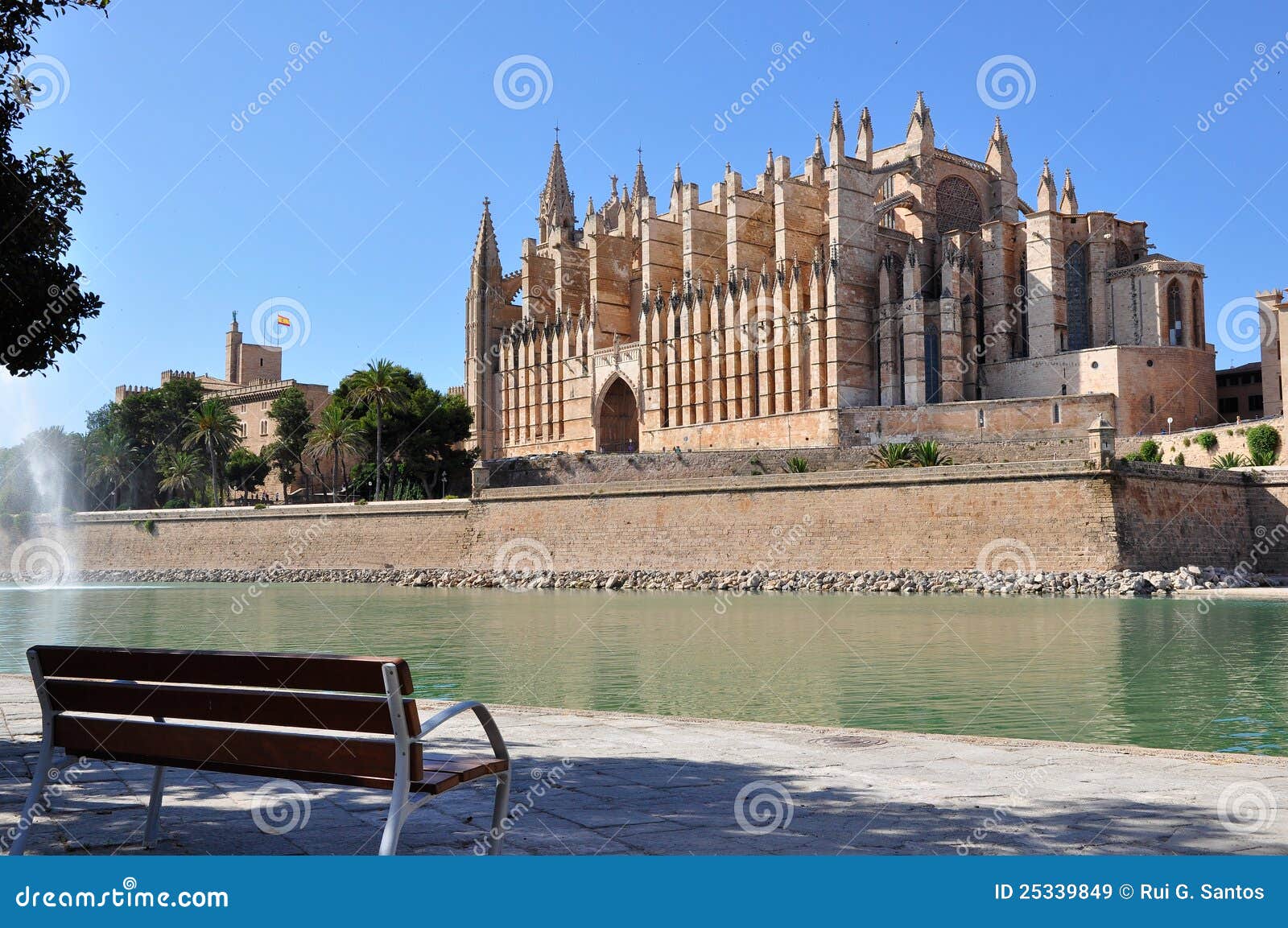Mallorca Cathedral stock image. Image of blue, chapel - 25339849