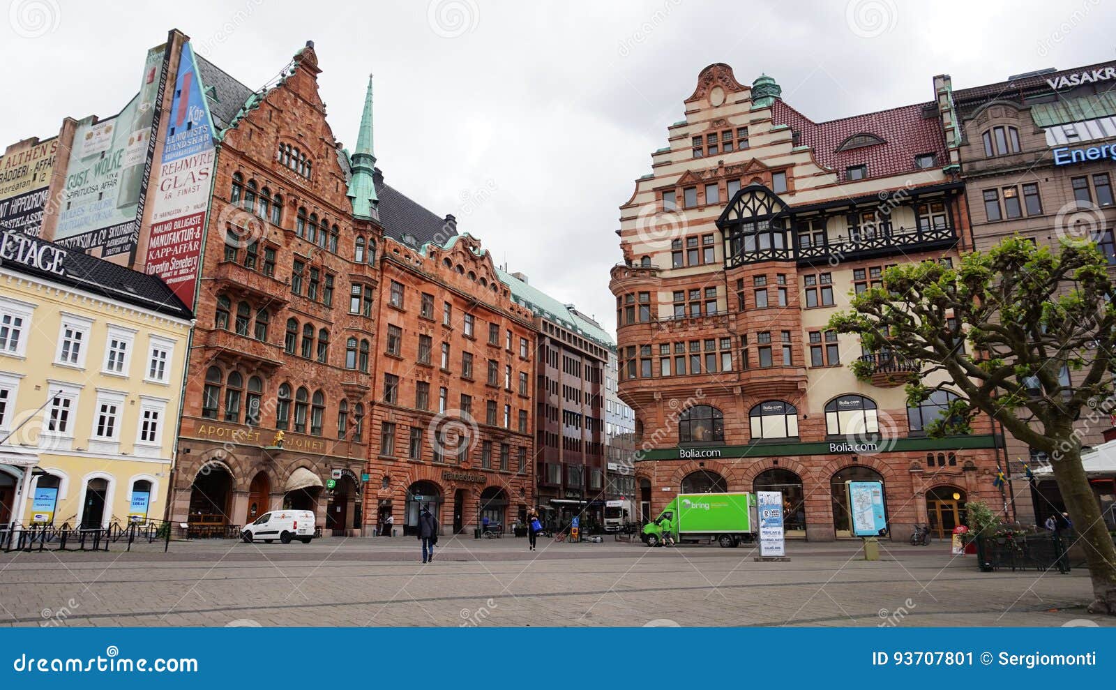 MALMO, SWEDEN - MAY 31, 2017: Palaces that Overlook the Square ...