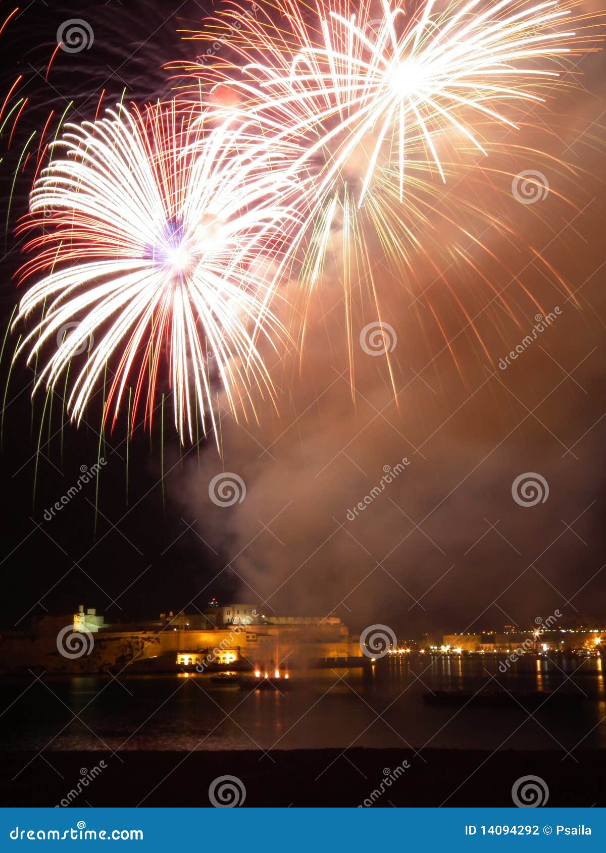 Malta Fireworks Festival at Night 2010(b) Stock Photo - Image of grand ...