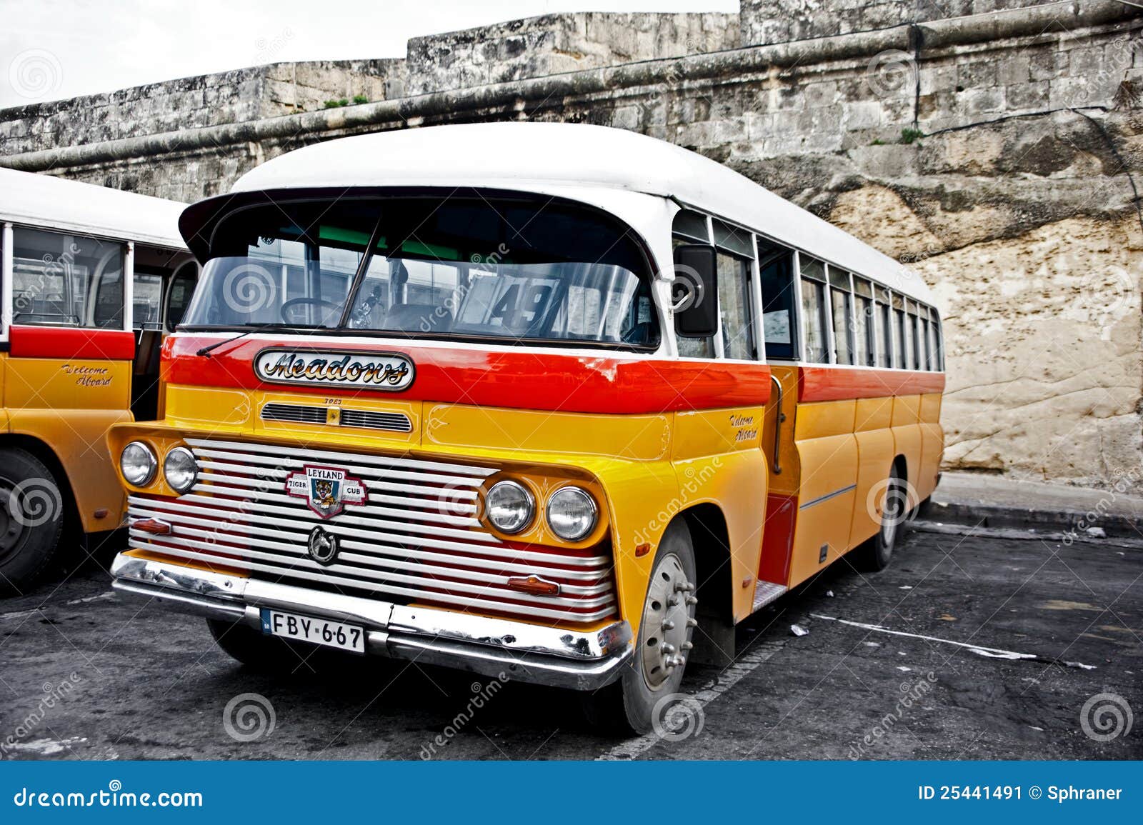 Maltese bus editorial photo. Image of vehicle, valetta - 25441491