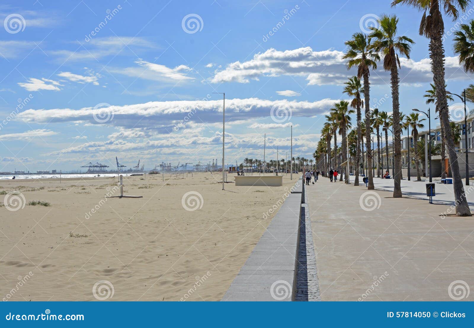 Malvarrosa-Strand in Valencia Spanien Redaktionelles Bild - Bild von ...