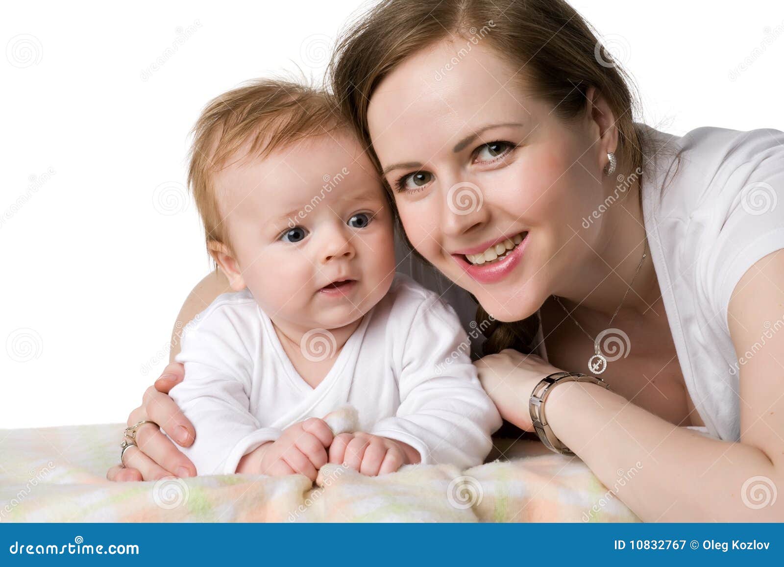 Mama mit Kleinkind stockbild. Bild von mutter, zusammengehörigkeit ...