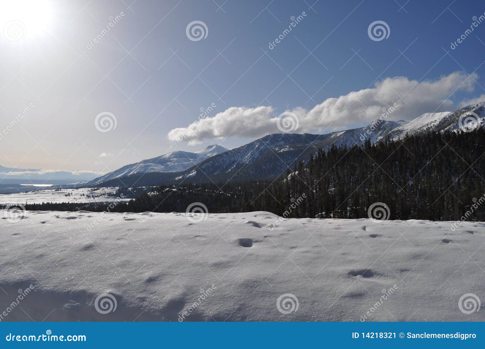 Mammoth, Eastern Sierra Nevada Mountain Range Stock Image - Image of ...
