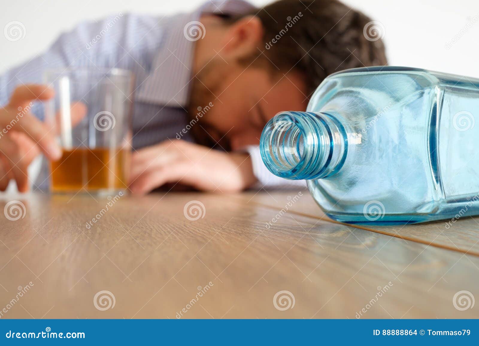 Man alcohol addicted stock photo. Image of glass, drunk - 88888864
