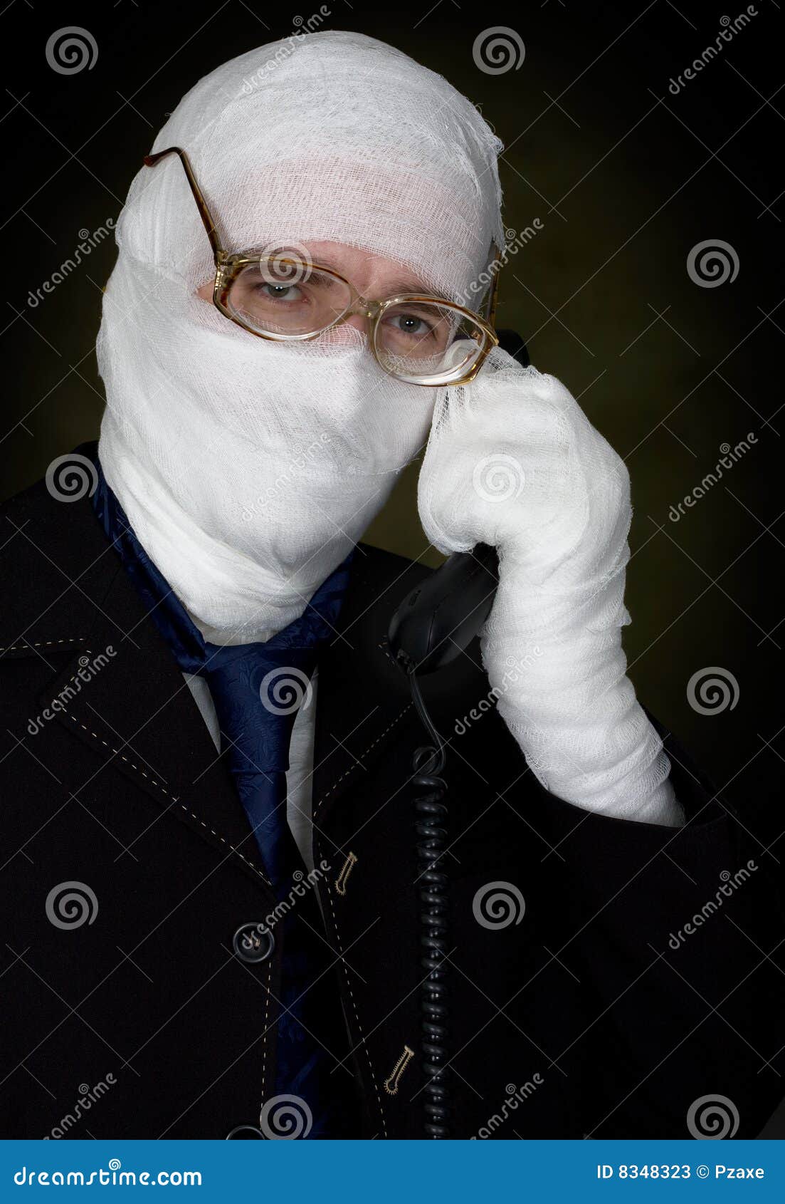 Man in Bandage Calling on Phone Stock Image - Image of clinic, hospital ...