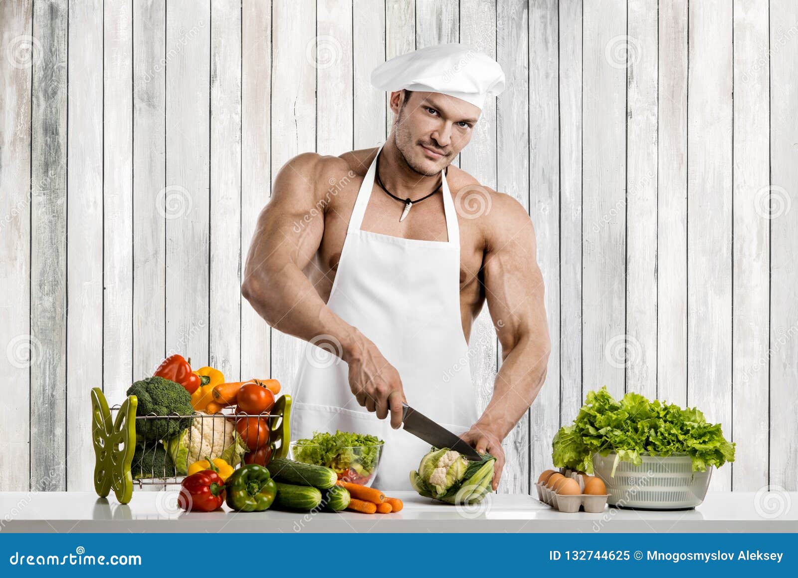 Man bodybuilder on kitchen stock image. Image of health - 132744625