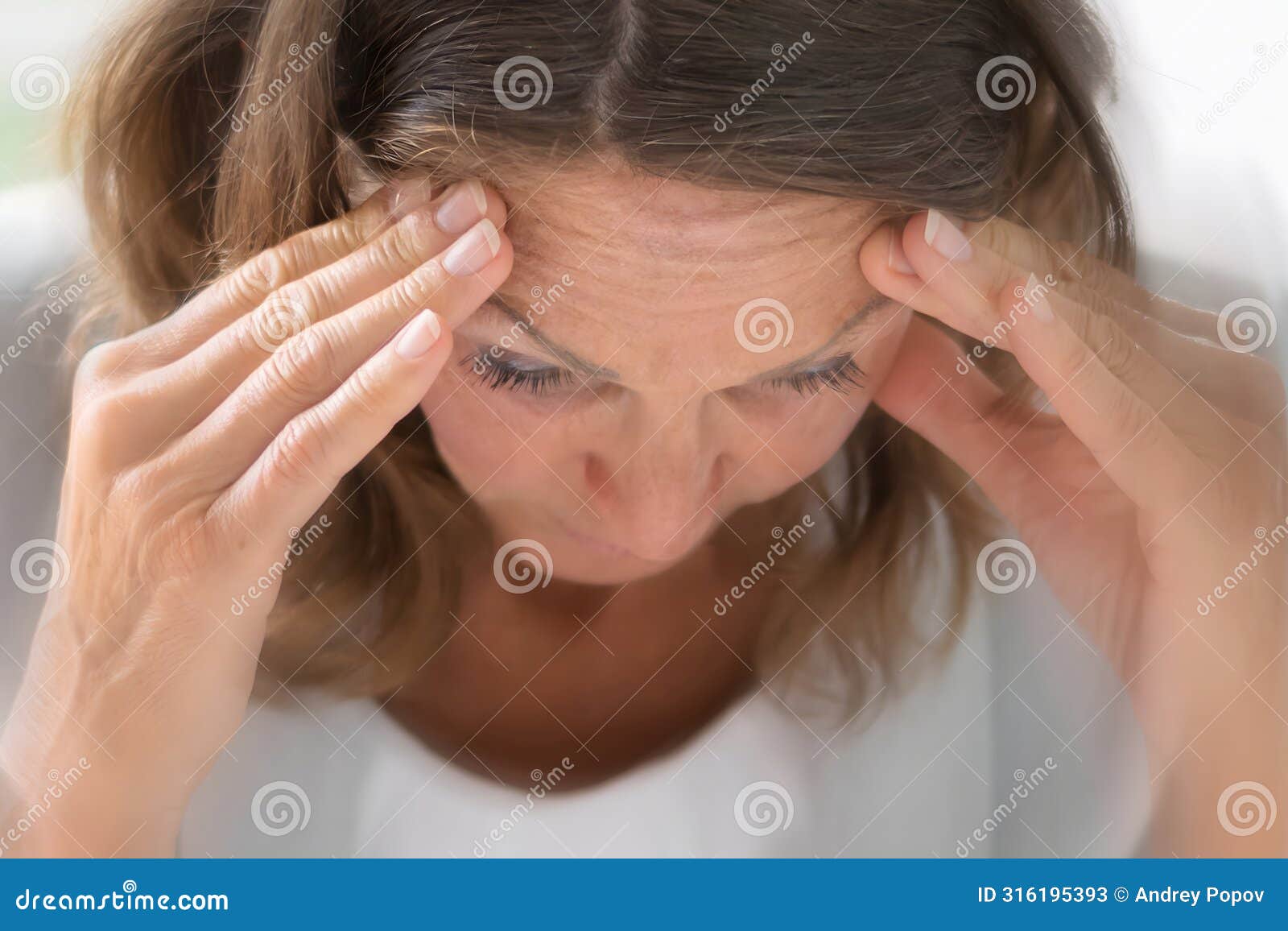 Man with BPPV Experiencing Dizzy Vertigo Pressure Stock Image - Image ...
