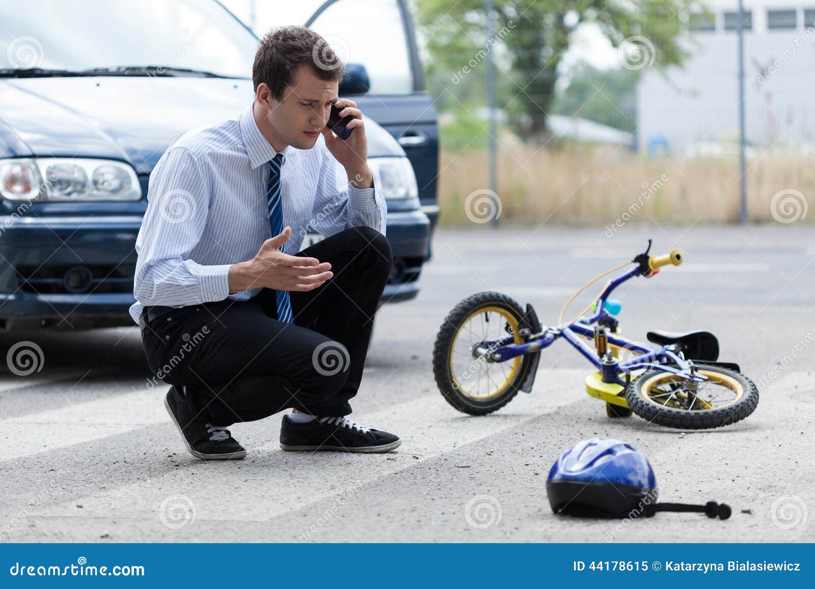Man Calling for Help after Road Accident Stock Image - Image of call ...