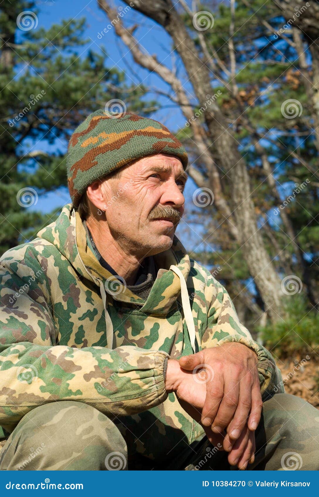 Man in Camouflage 17 stock photo. Image of wilderness - 10384270