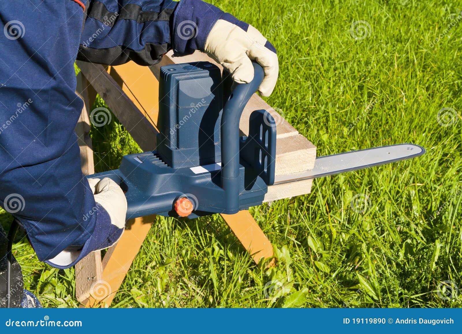 Man with chainsaw stock photo. Image of branch, machine - 19119890