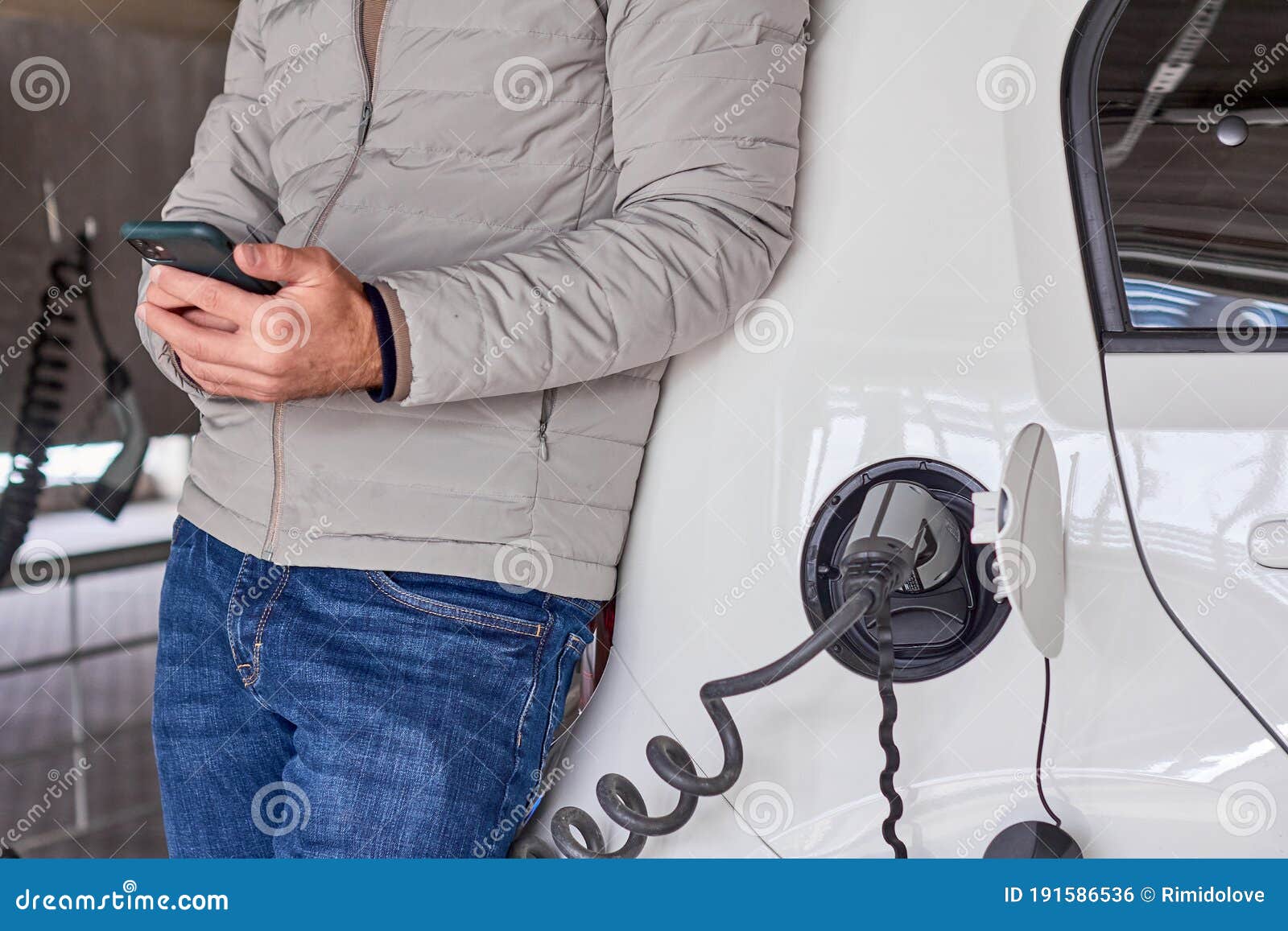 296 Man Using Power Driver Stock Photos - Free & Royalty-Free Stock ...