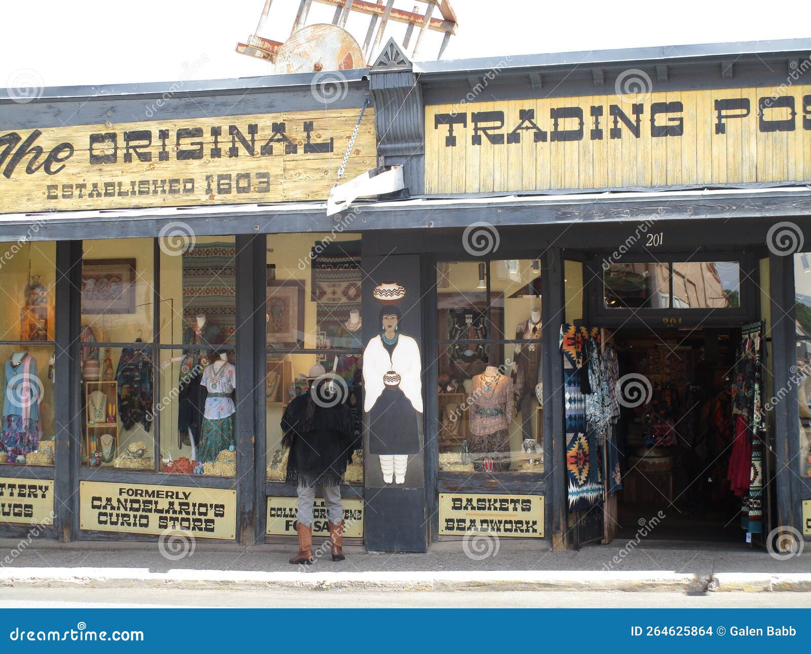 Man Checking Out the Trading Post - Santa Fe Editorial Stock Image ...