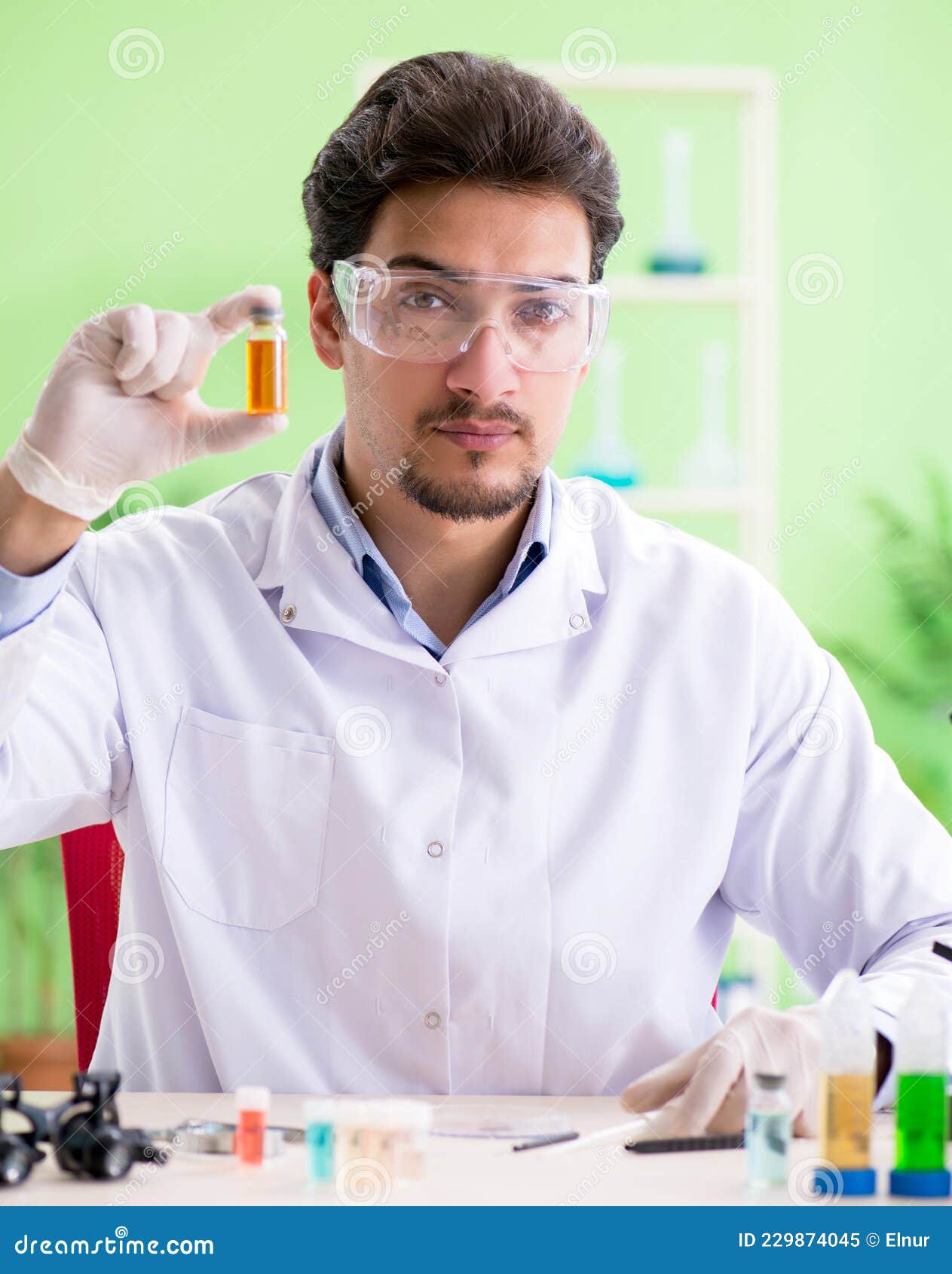 Man Chemist Working in the Lab Stock Image - Image of microscope ...