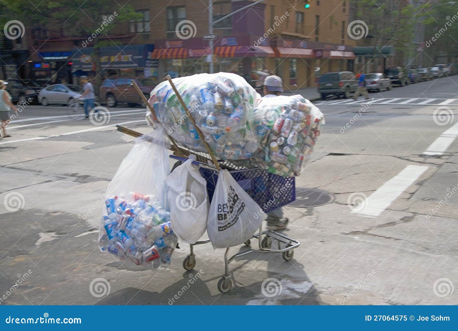 Man Collecting Aluminum Cans Editorial Image - Image of state, water ...