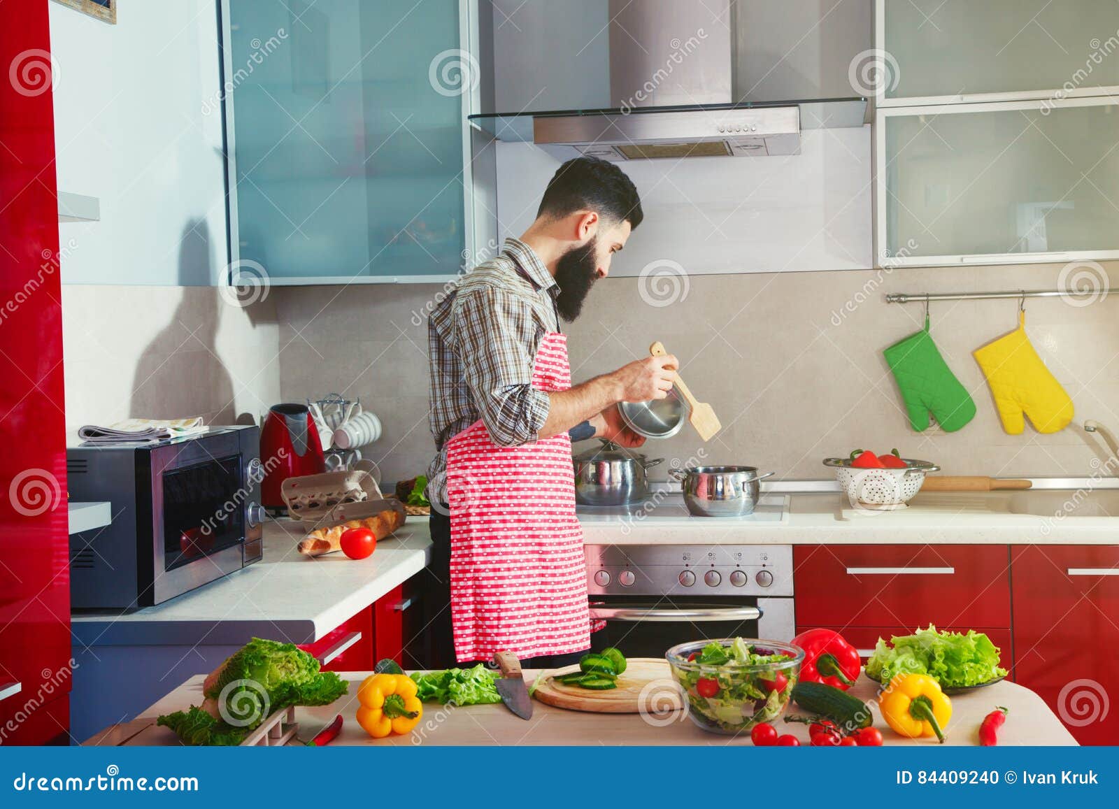 Man Cooking at Kitchen Making Healthy Vegetable Stock Photo - Image of ...