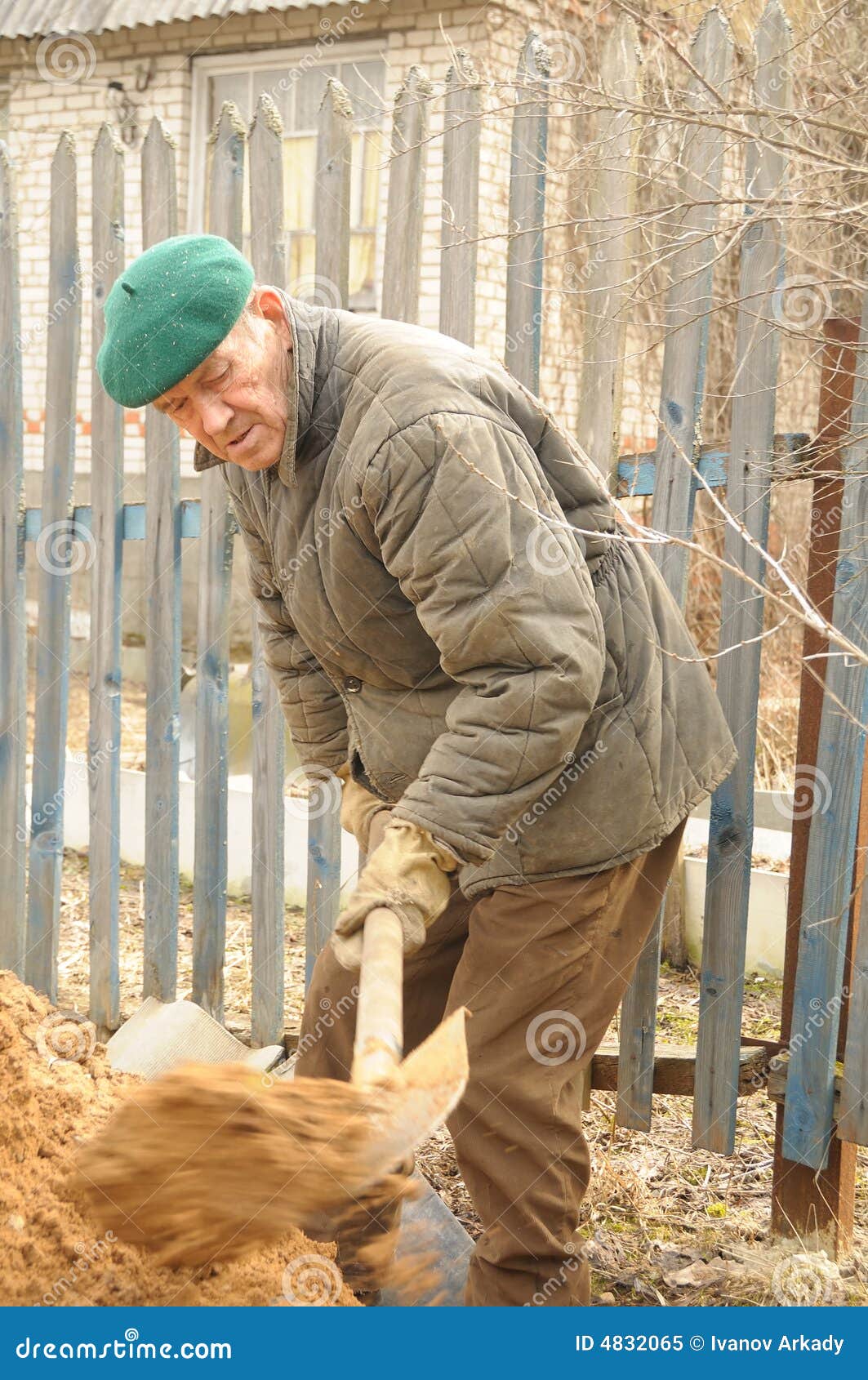 Man digging ground stock image. Image of people, hair - 4832065
