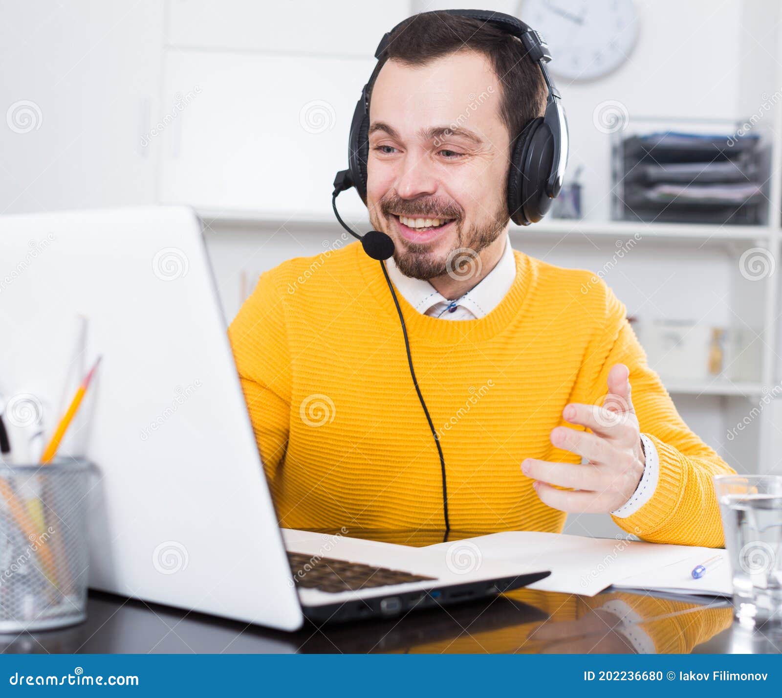 Man distance learning stock photo. Image of points, middle - 202236680