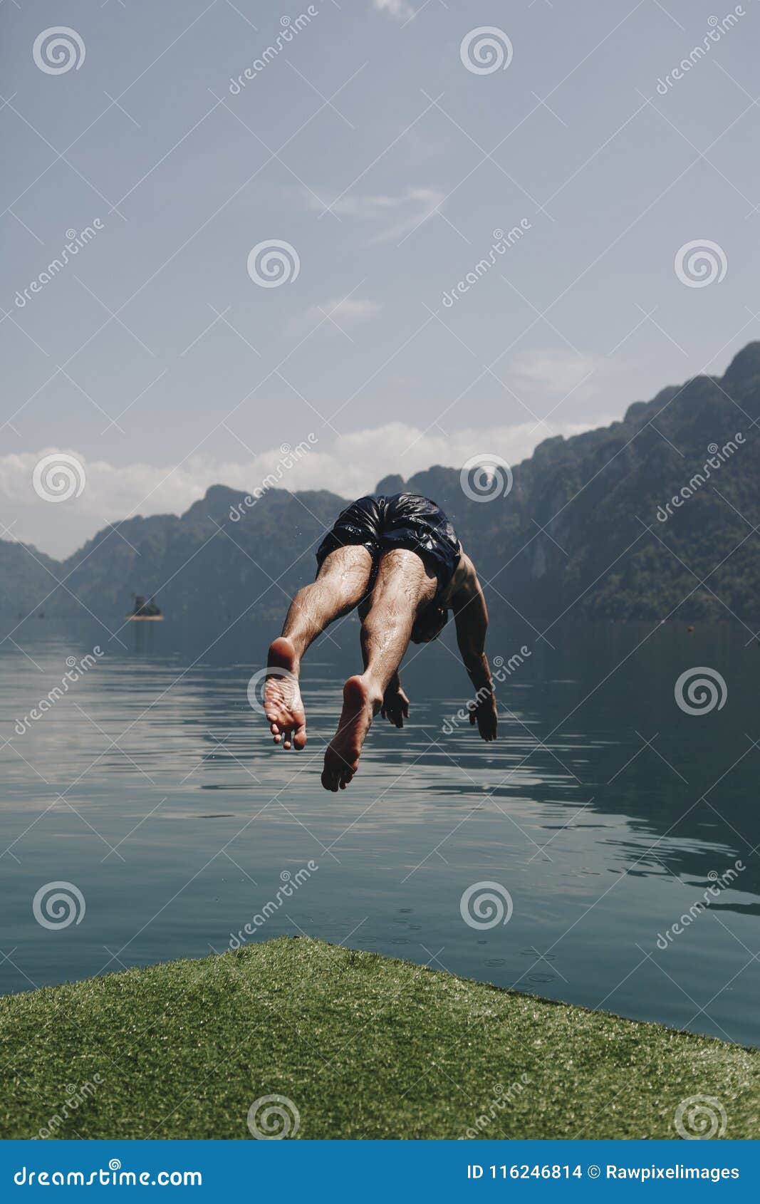Man diving into the water stock photo. Image of cooling - 116246814