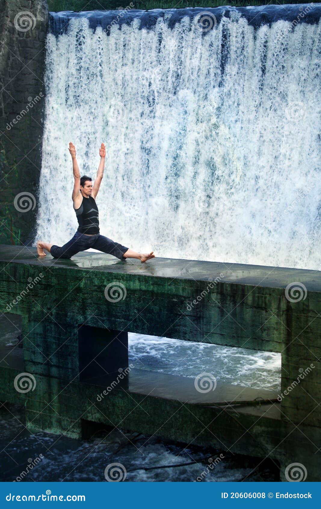 A Creek Splits Into Two Waterfalls In The New Zealand Forest Royalty ...
