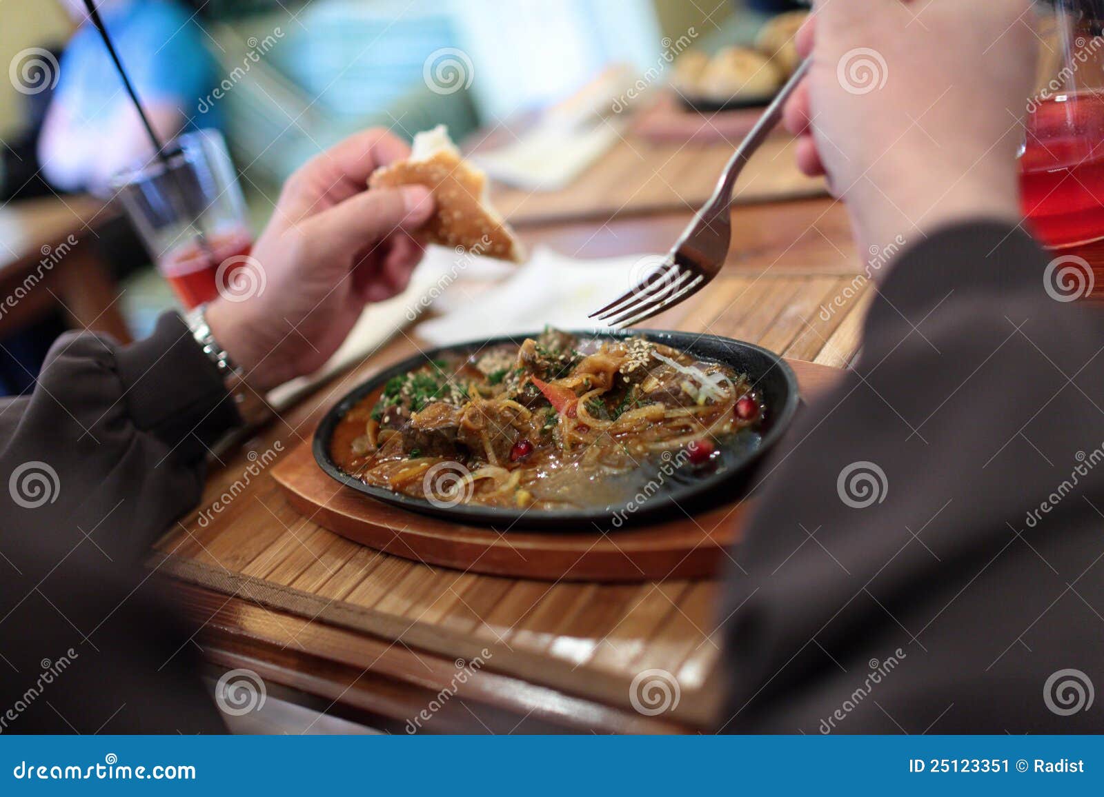 Man Eating Stewed Kidneys of Lamb Stock Image - Image of gourmet, board ...