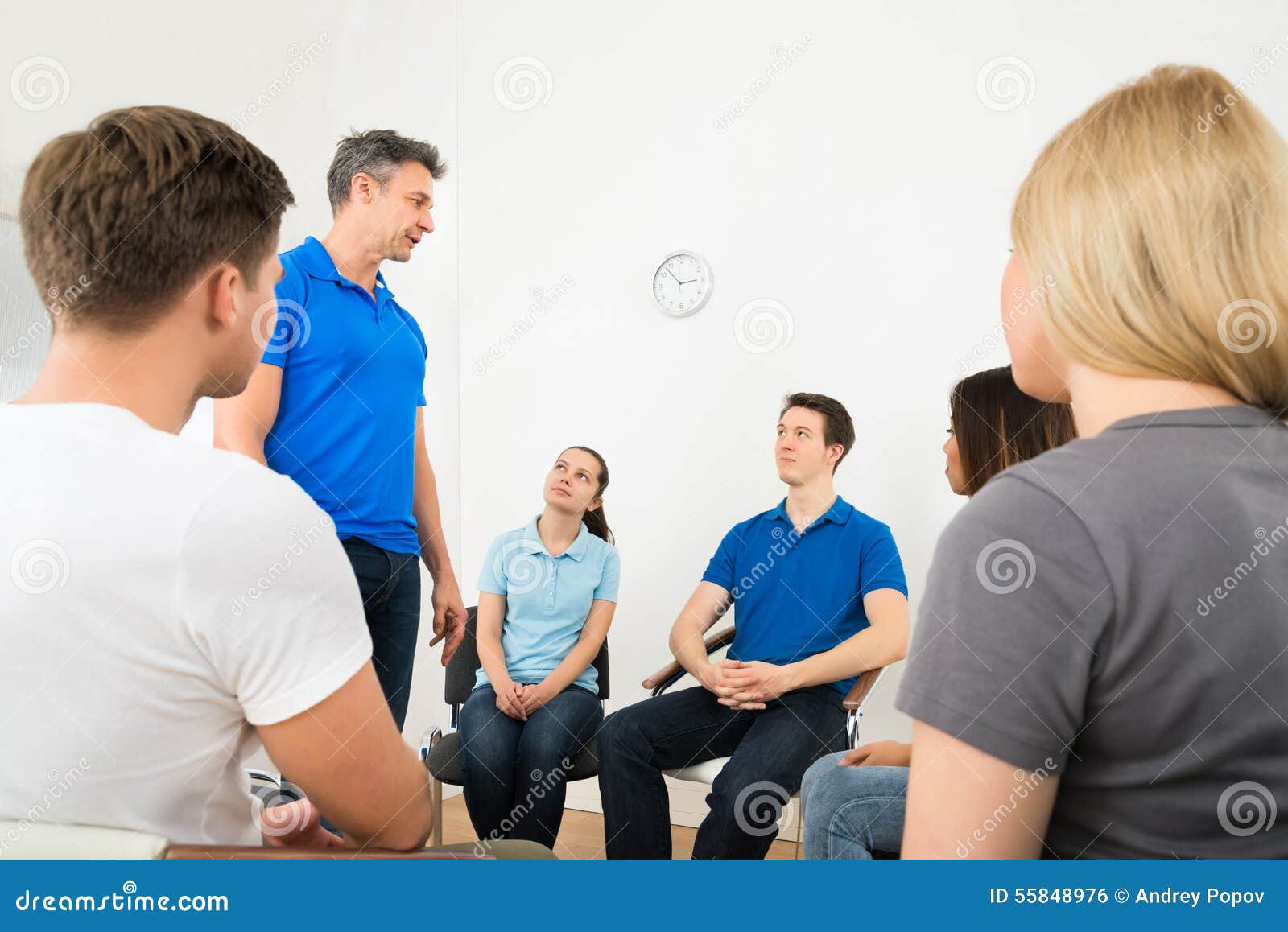 Man Explaining To His Friends Stock Photo - Image of motivate ...