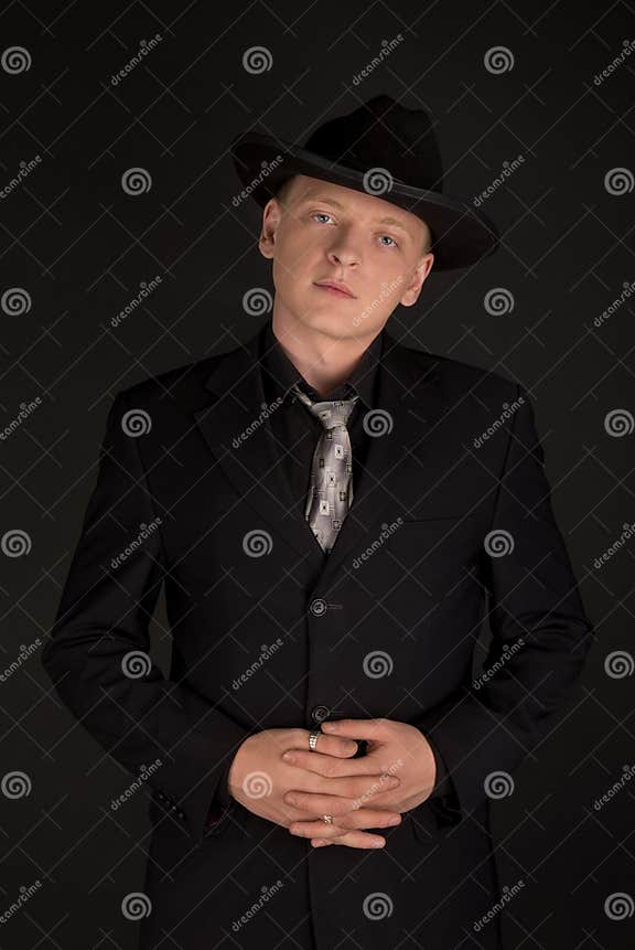 Man in fedora stock image. Image of mafia, shadow, italian - 16124537