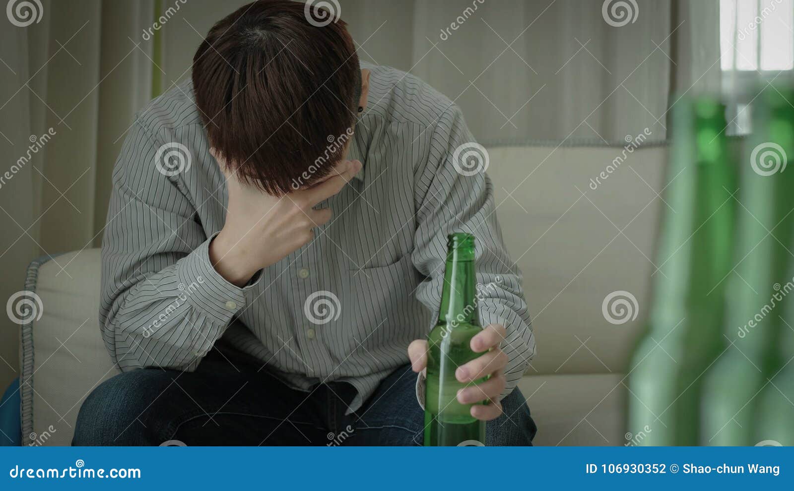 Alcoholism Stock Images - Download 25,077 Royalty Free Photos