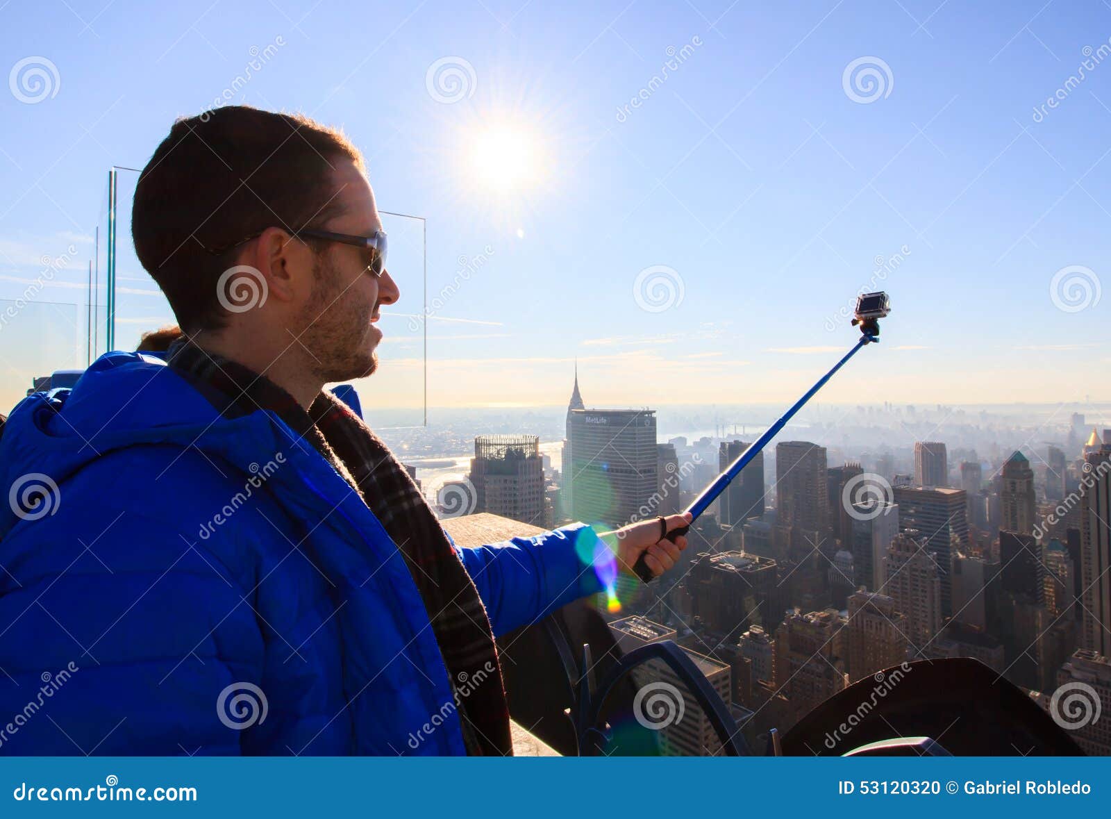 Man filming editorial image. Image of business, landmark - 53120320